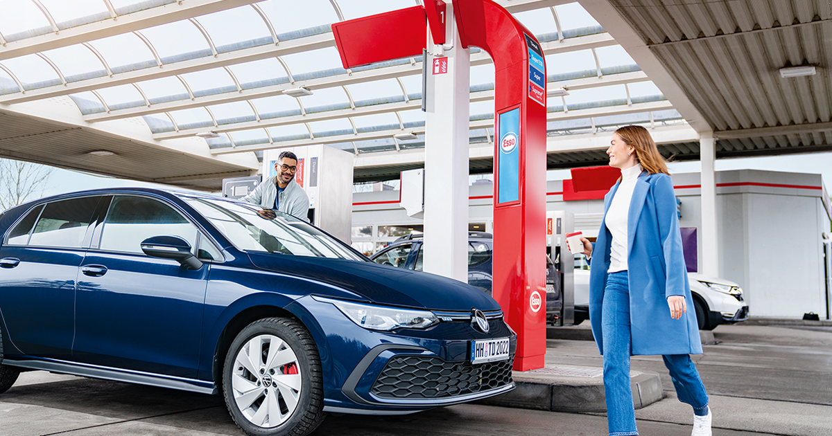 Esso help to fill up with less impact